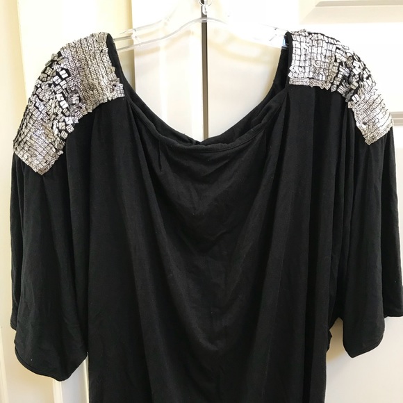 LaRok | Tops | Larok Black Top With Metallic Silver Sleeves | Poshmark